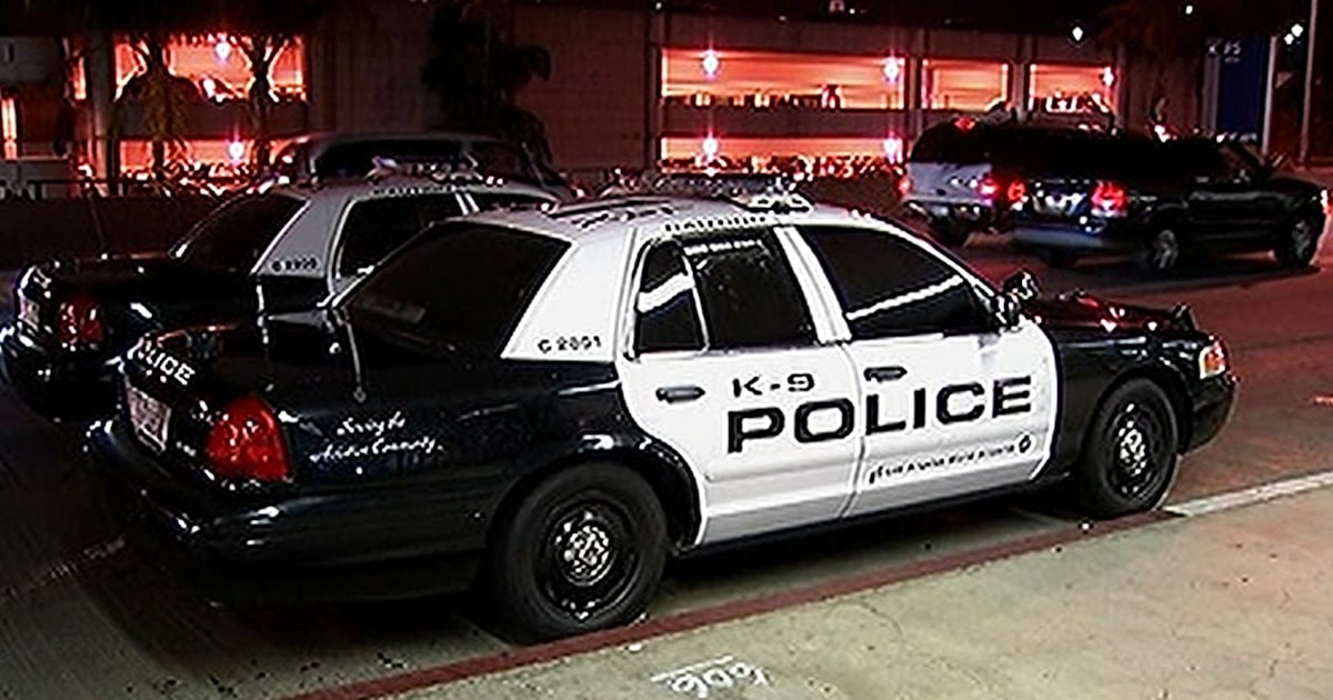 Dry ice bomb explodes at LAX; no injuries