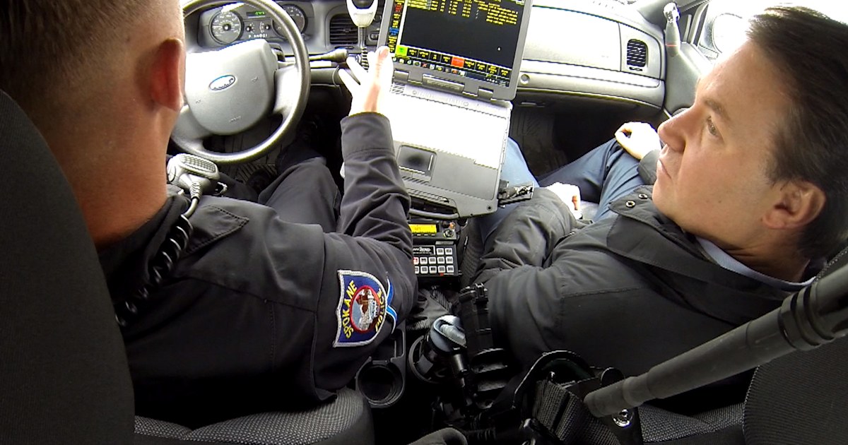Distracted police driving: Researchers seek a solution