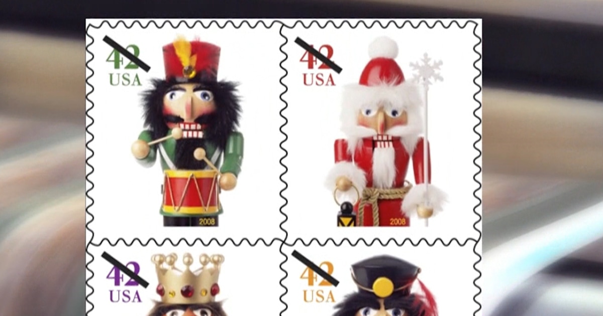 Post office continues its holiday stamp tradition