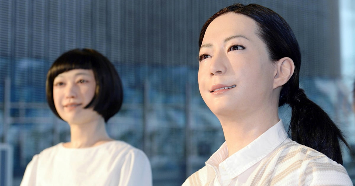 Woman or machine? New robots look uncannily human