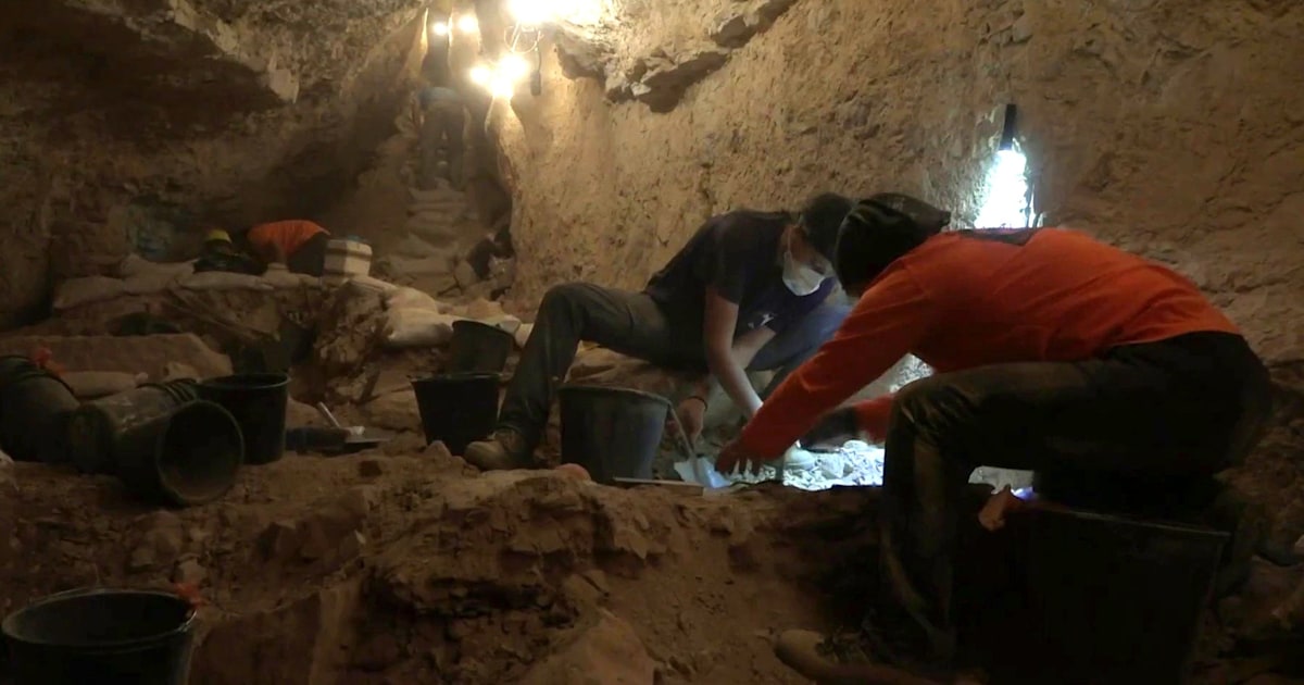 Archaeologists find rare fragments of the Dead Sea Scrolls