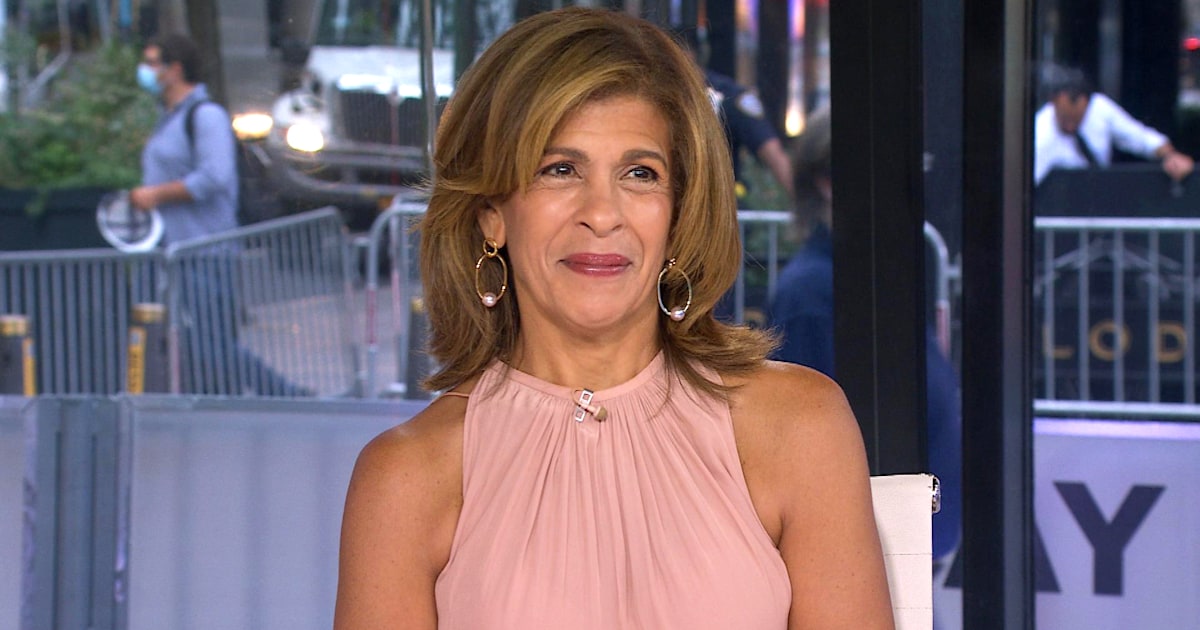 Hoda Kotb reveals upcoming guests on her new podcast (It's Oprah!)