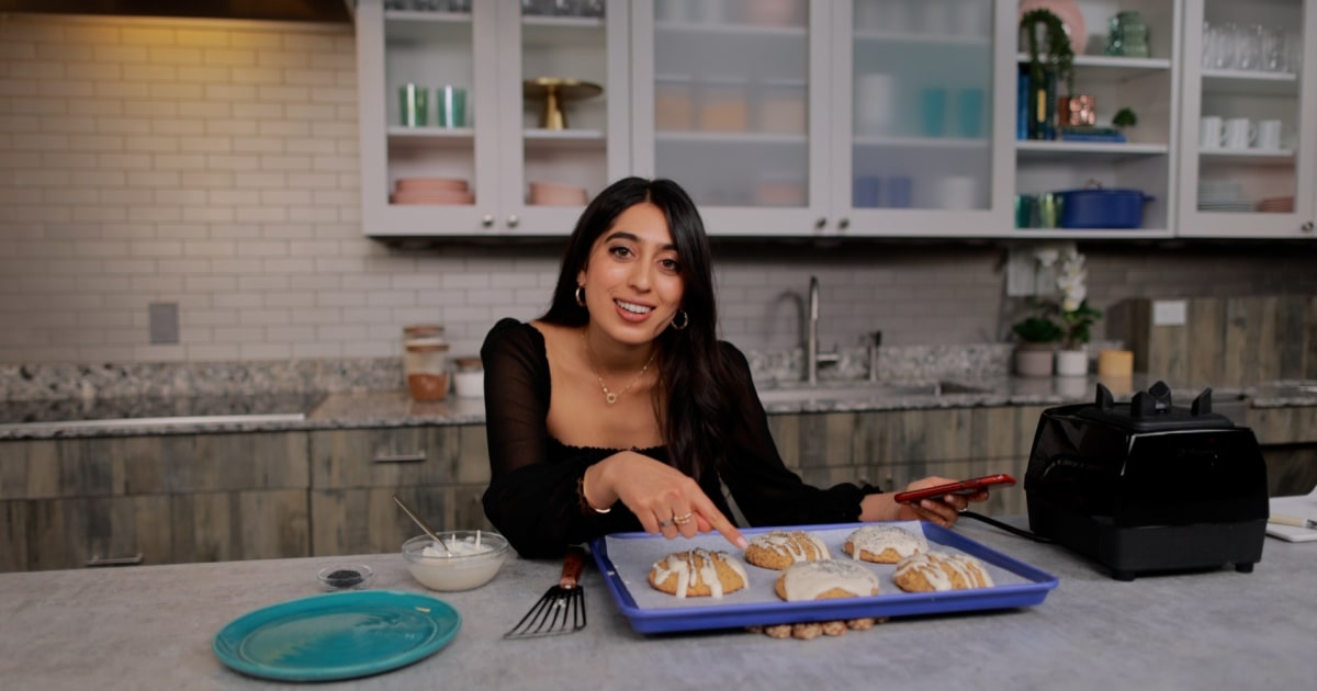 Samah Dada puts a twist on breakfast with 2 gluten-free muffin recipes ...