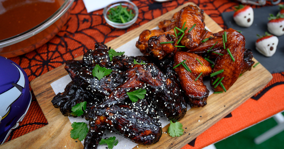 Game-day wing recipes from former NFL player Derrell Smith