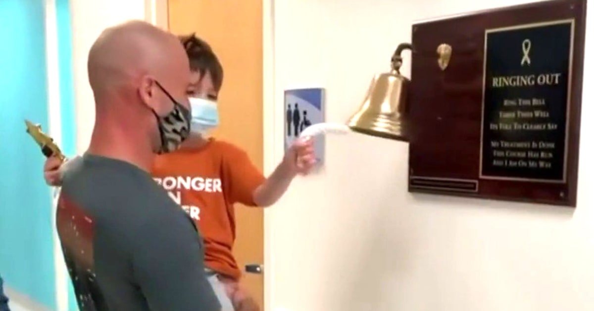 Watch this young cancer patient ring the bell after completing treatment