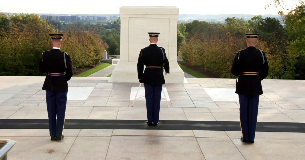 Tomb of the Unknown Soldier opens to visitors for the first time
