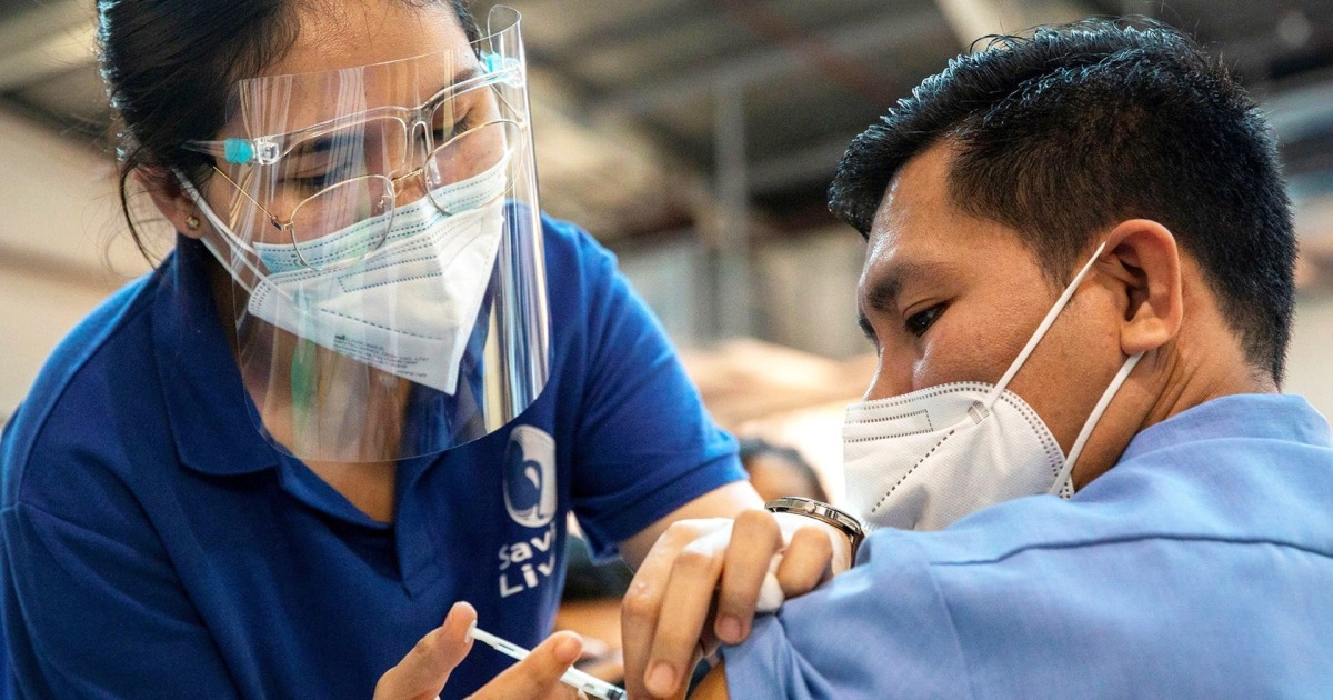 FDA expected to authorize Pfizer booster shots for all adults