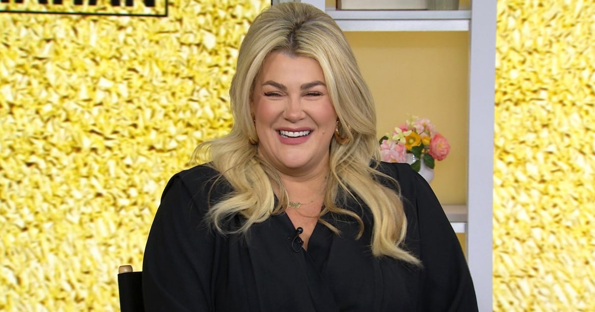 Heather McMahan dishes on ‘Love Hard’ and newlywed life