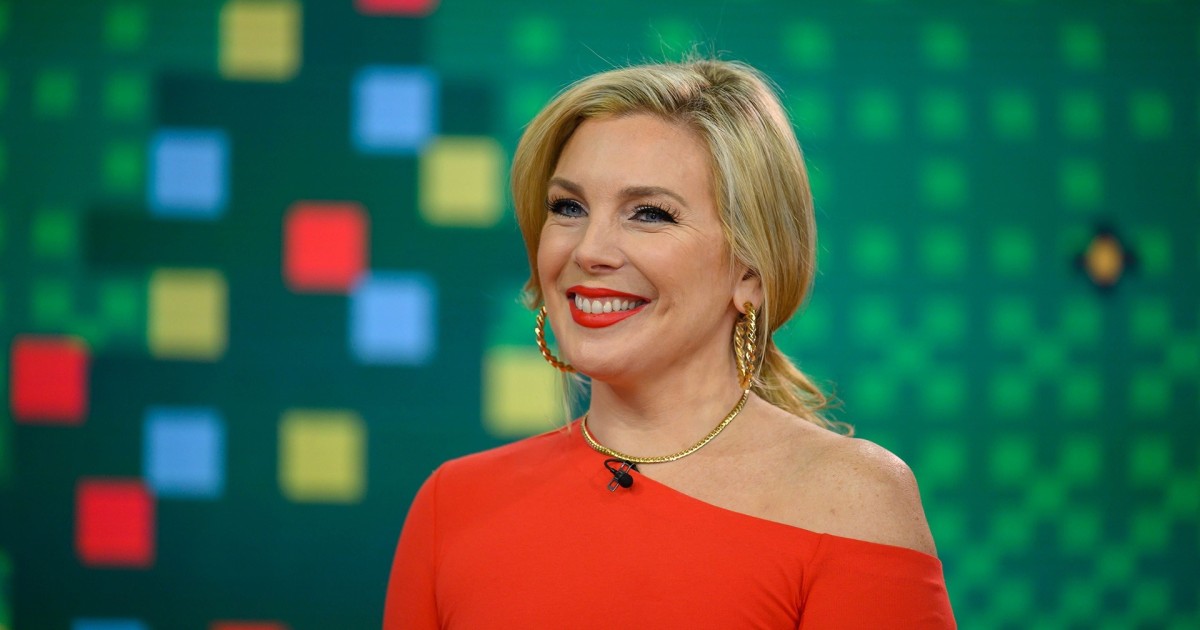 June Diane Raphael talks ‘8-Bit Christmas,’ ‘Grace and Frankie’