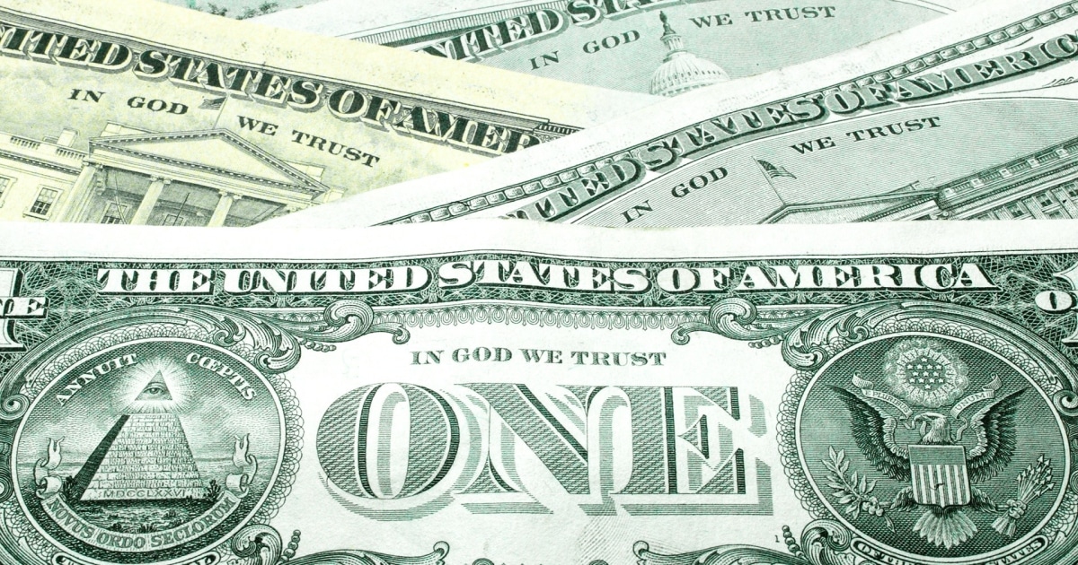 Tips and tricks to manage your money in the 2022