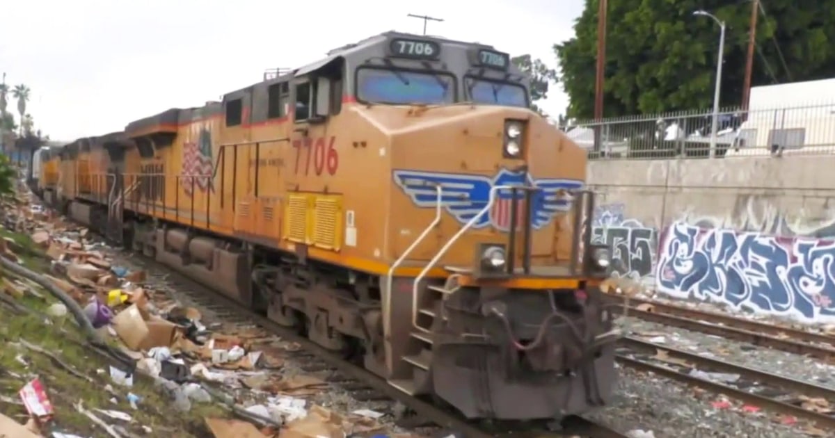 Los Angeles hit by string of train robberies