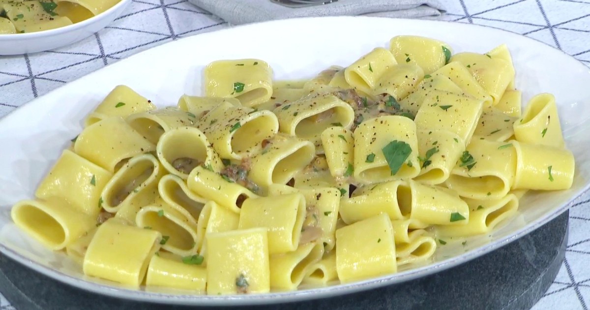 Pasta with cacio e walnut recipe: Try this new twist on Italian classic