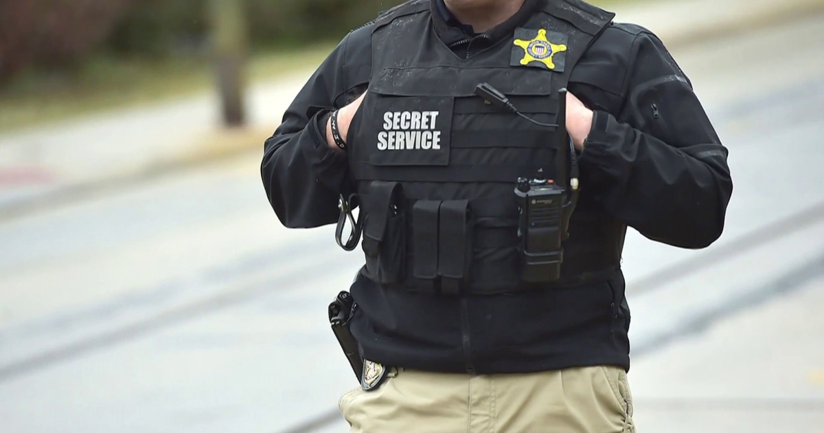 4 Secret Service agents suspended in federal agent impersonation case