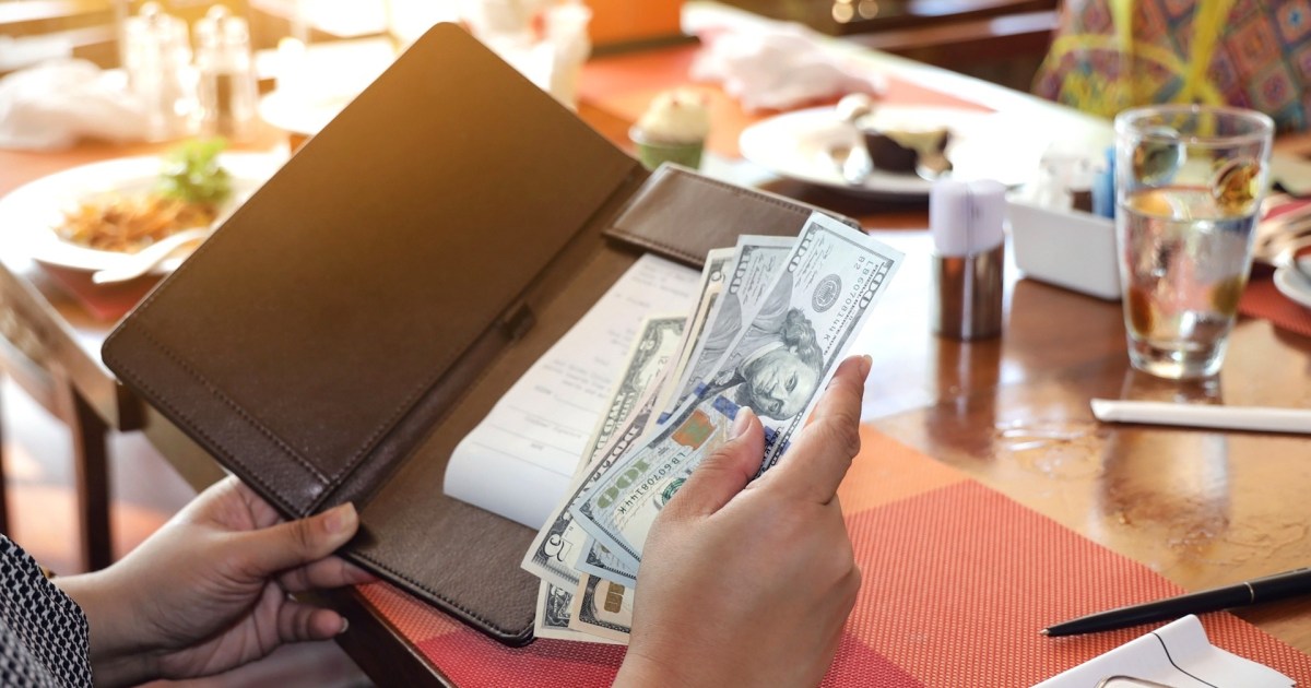 You’re asked out to dinner. Should you have to split the bill?