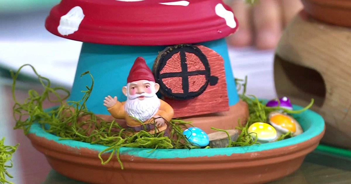 DIY Easter craft projects: Sock bunny, jellybean flower, more