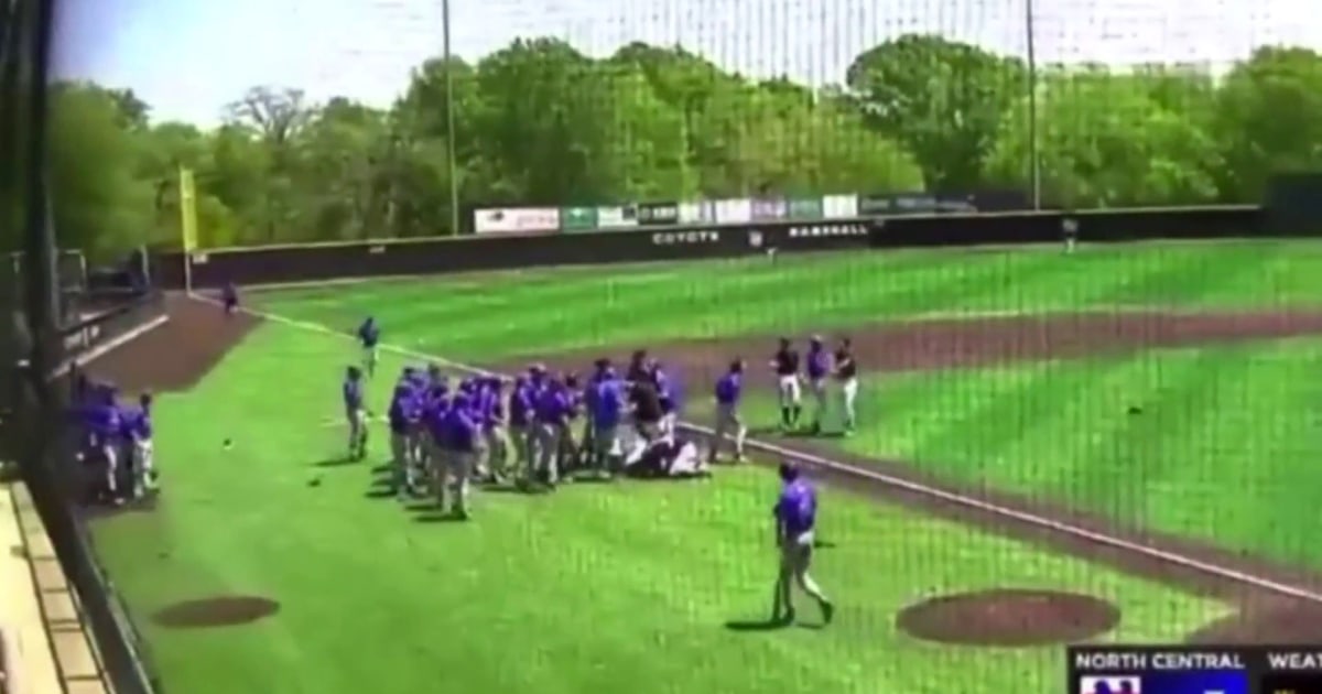 Texas baseball pitcher tackles opponent after he hits a homerun