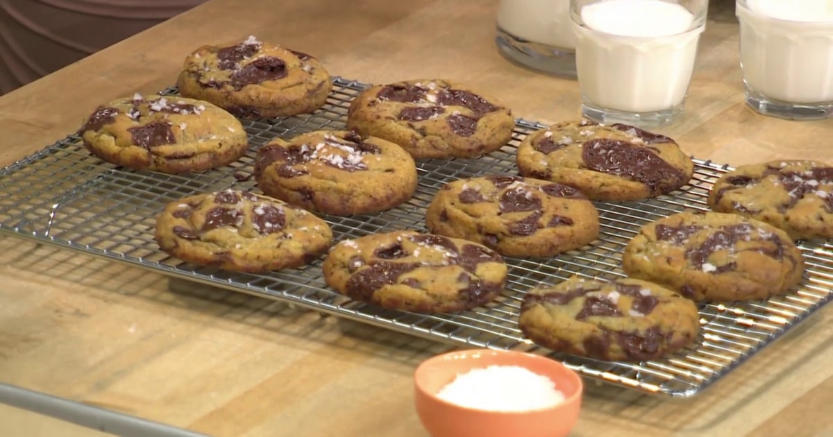 Twin bakers Maya and Aria Christian share chocolate chunk cookie recipe