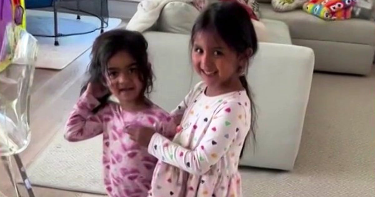 Hoda’s daughters give her an early Mother’s Day surprise