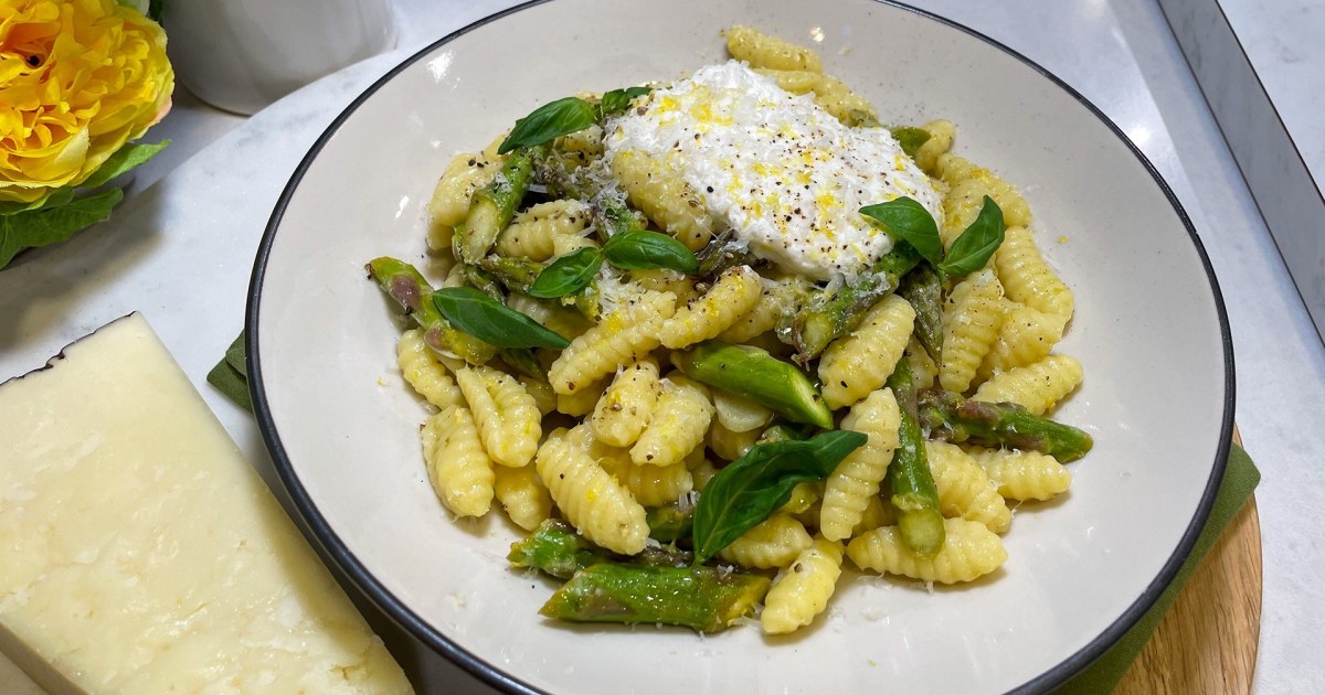 Make this light, lemony pasta dish in just 30 minutes