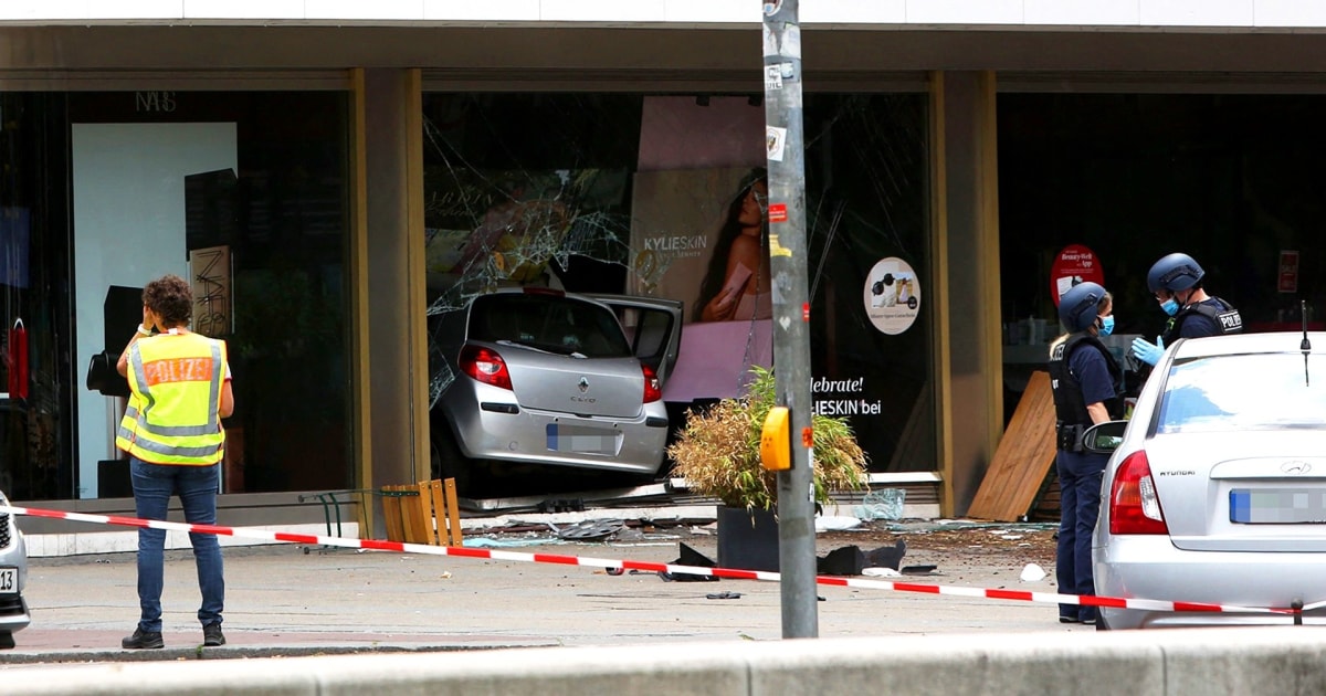 Car drives into Berlin crowd, killing at least 1