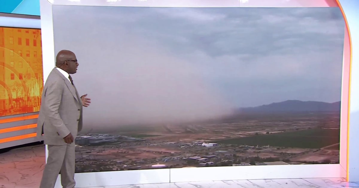 Massive haboob near Phoenix leaves residents in dust