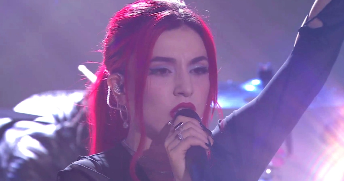 Ava Max performs her hit song ‘Kings & Queens’ on TODAY