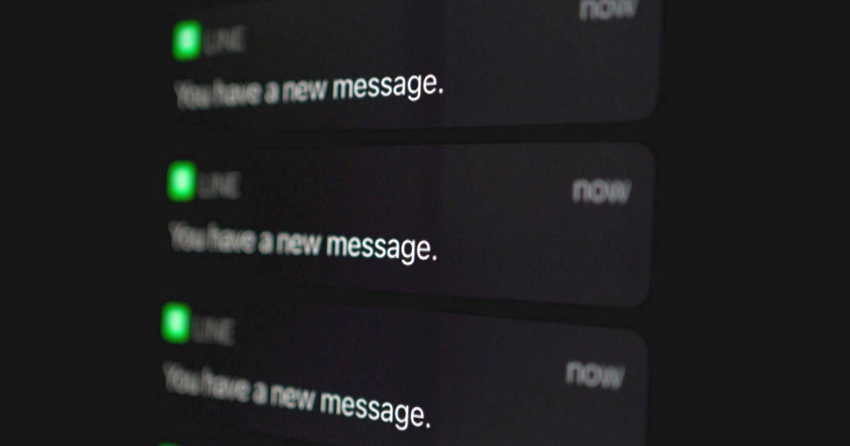 How to be safe from robotexts and scams as spam messages rise
