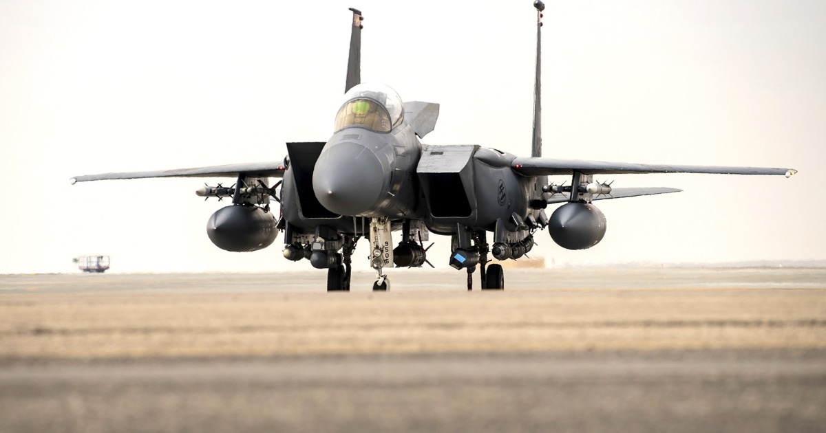 US launches airstrikes in Syria against Iran-backed groups