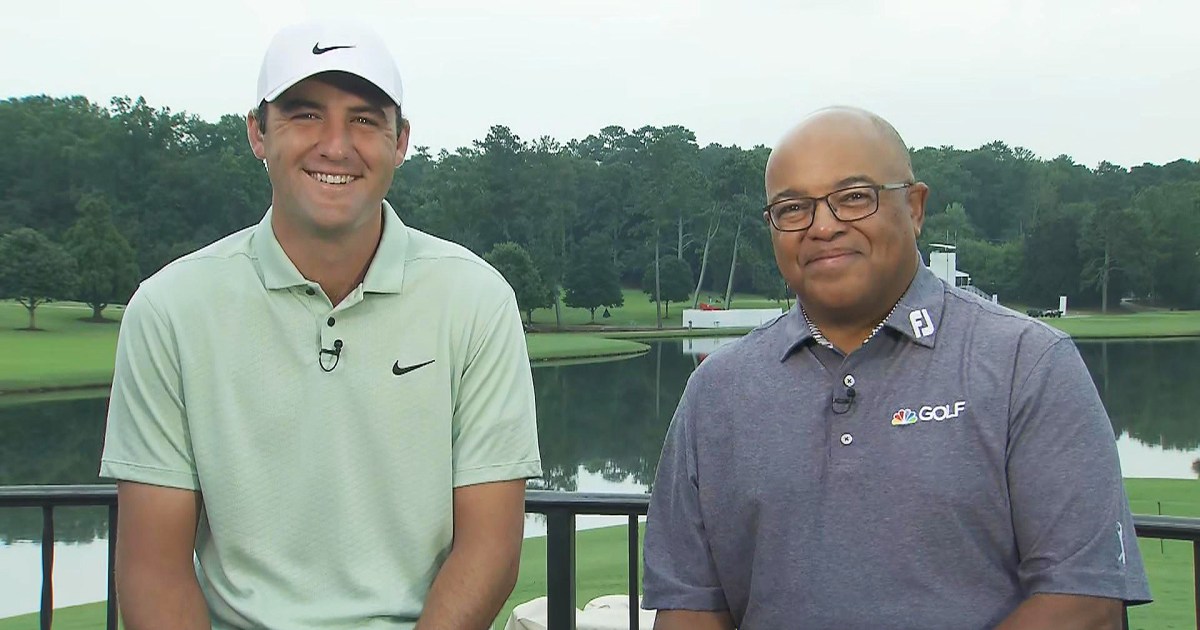 Mike Tirico, Scottie Scheffler check in at PGA Tour Championship