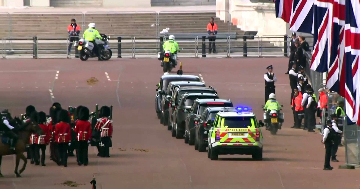Watch: King Charles III's motorcade makes its way to royal airbase