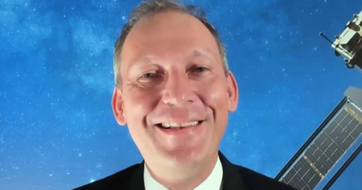 NASA’s head of science talks DART crash test, Artemis delay