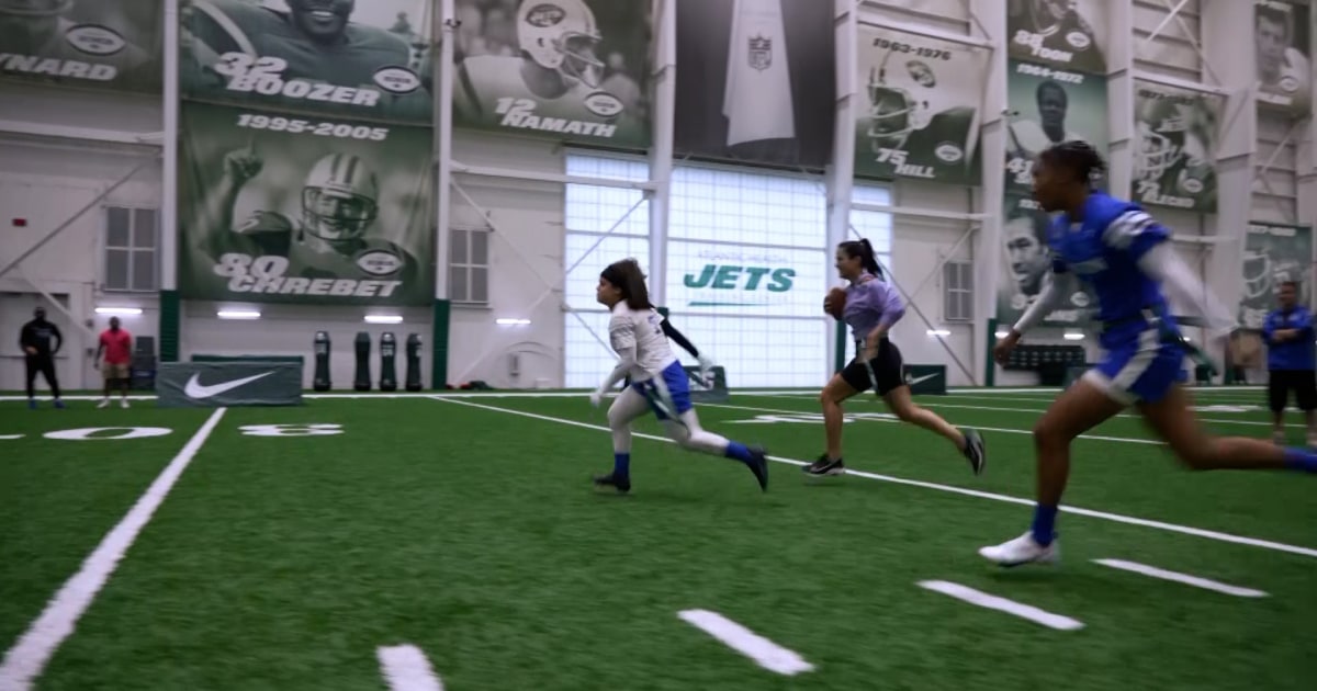 Donna Farizan learns how to play flag football | Wellness TODAY