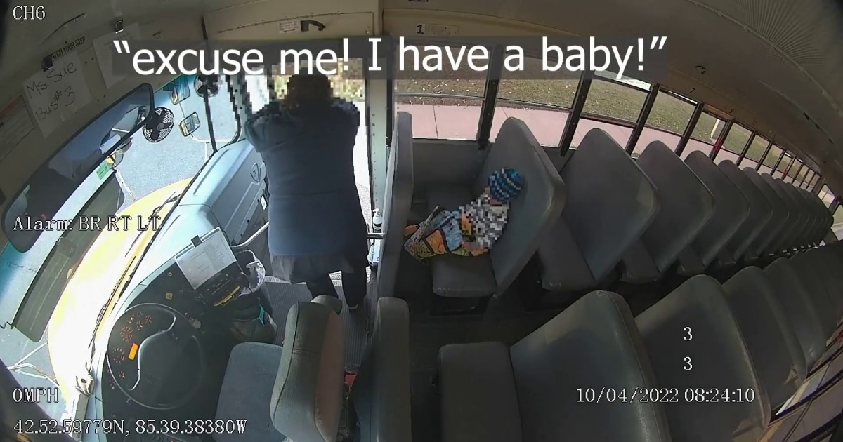Toddler reunited with parents thanks to bus drivers' quick thinking