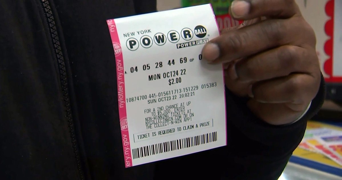 Powerball jackpot soars past $600 million