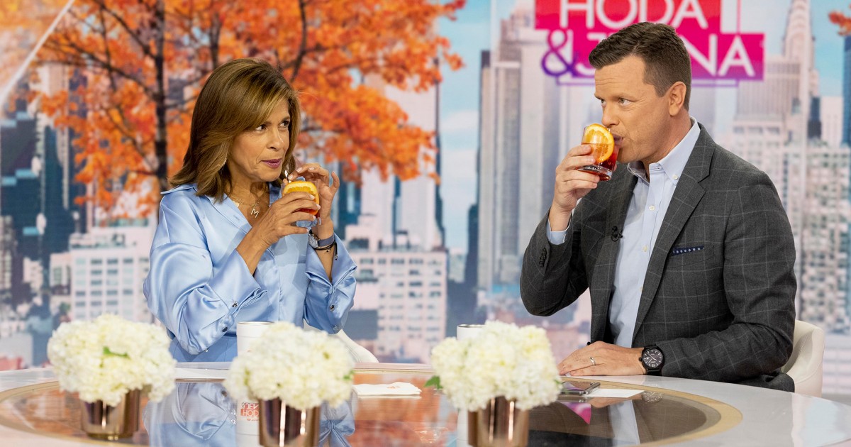 Hoda and Willie try a 'House of Dragon' inspired negroni sbagliato