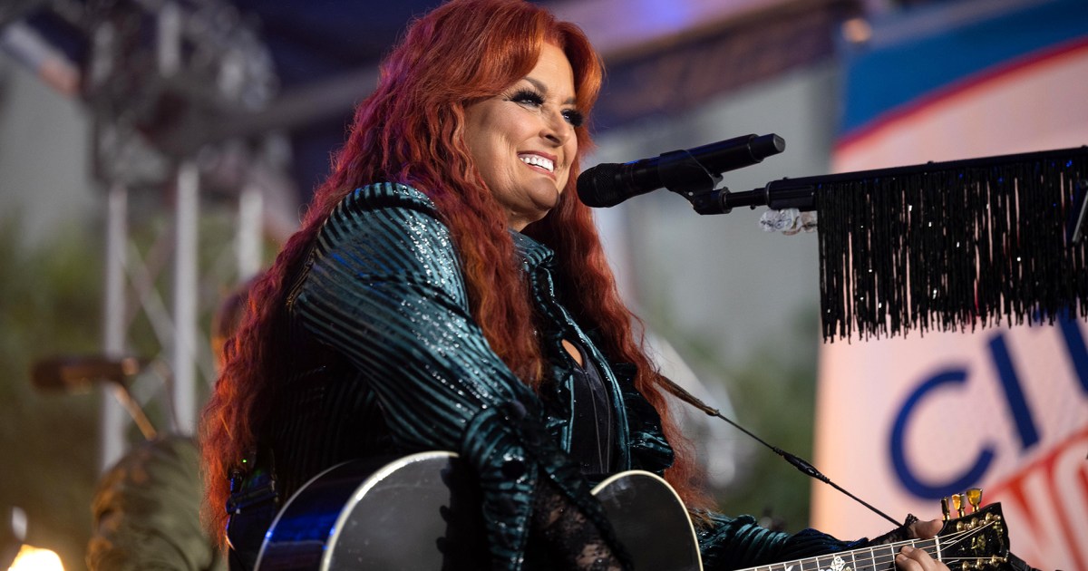 Wynonna Judd performs chart-topping hit ‘Why Not Me’ on TODAY