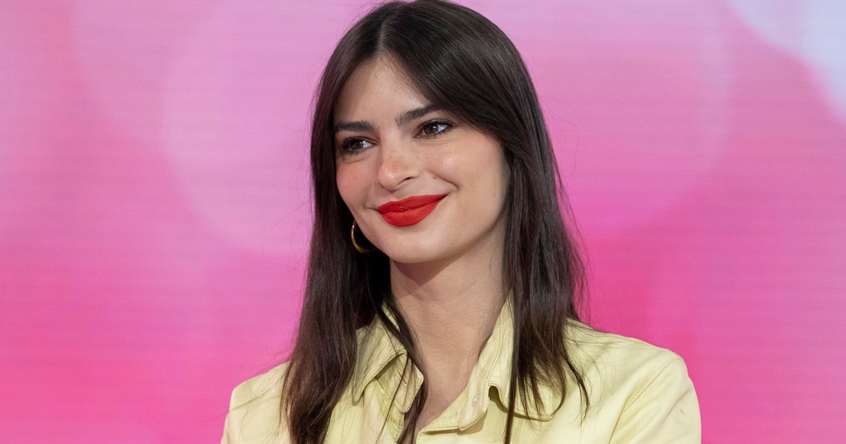 Emily Ratajkowski on motherhood, single life, new podcast