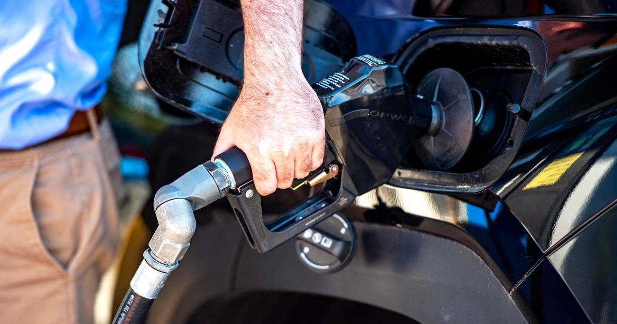 Gas prices expected to fall in 2023 — but could increase in summer