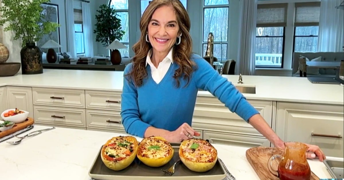 Spaghetti squash pizza boats: Get Joy Bauer’s recipe