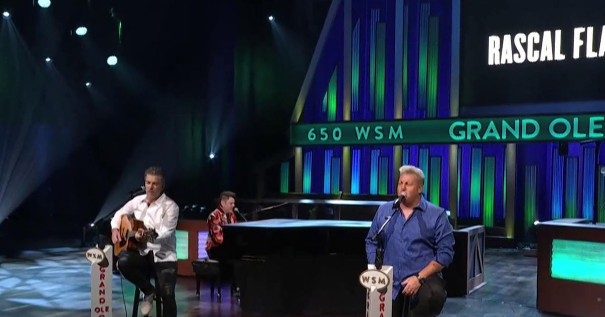 Rascal Flatts performs ‘I Won’t Let Go’ on TODAY