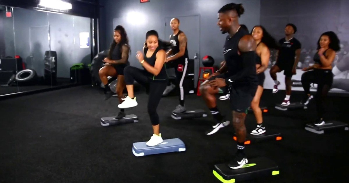 This step aerobics class draws a crowd with its party vibes