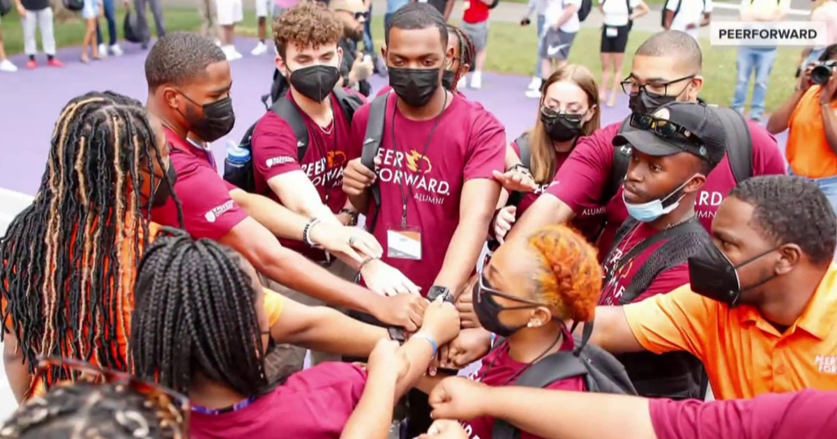 How PeerForward helps high schoolers make transition to college