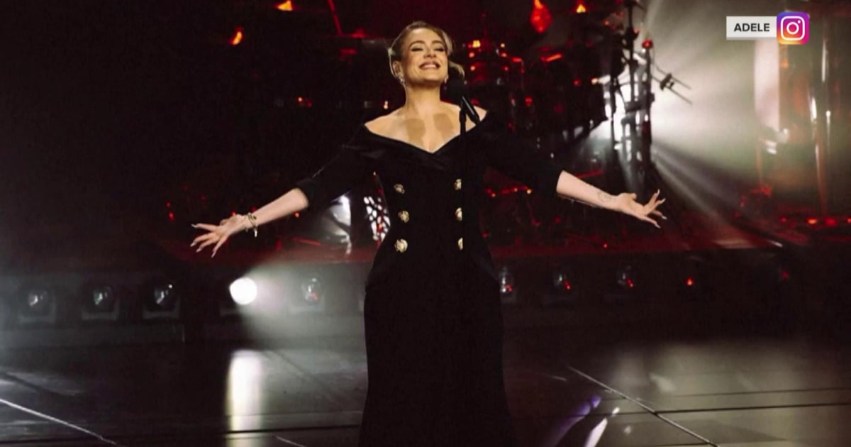 Adele extends Las Vegas residency until November