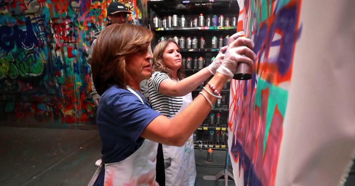 See Hoda and Jenna try their hand at graffiti art