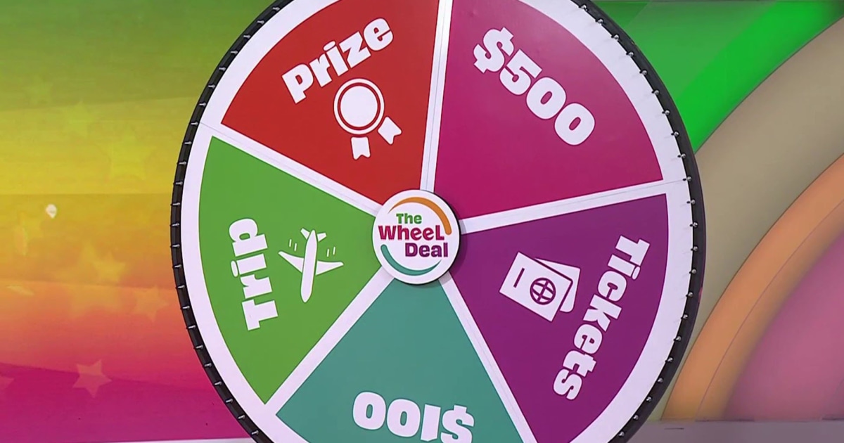 See TODAY fan play a trivia game with help from Hoda and Jenna