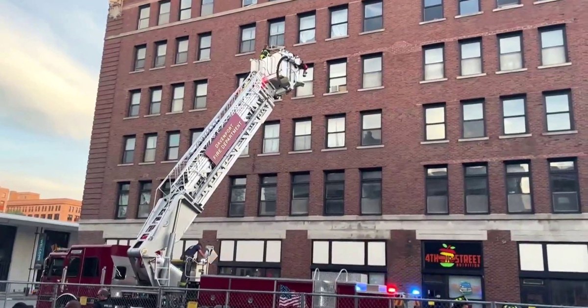 Iowa apartment building collapse: Survivor found 24 hours later