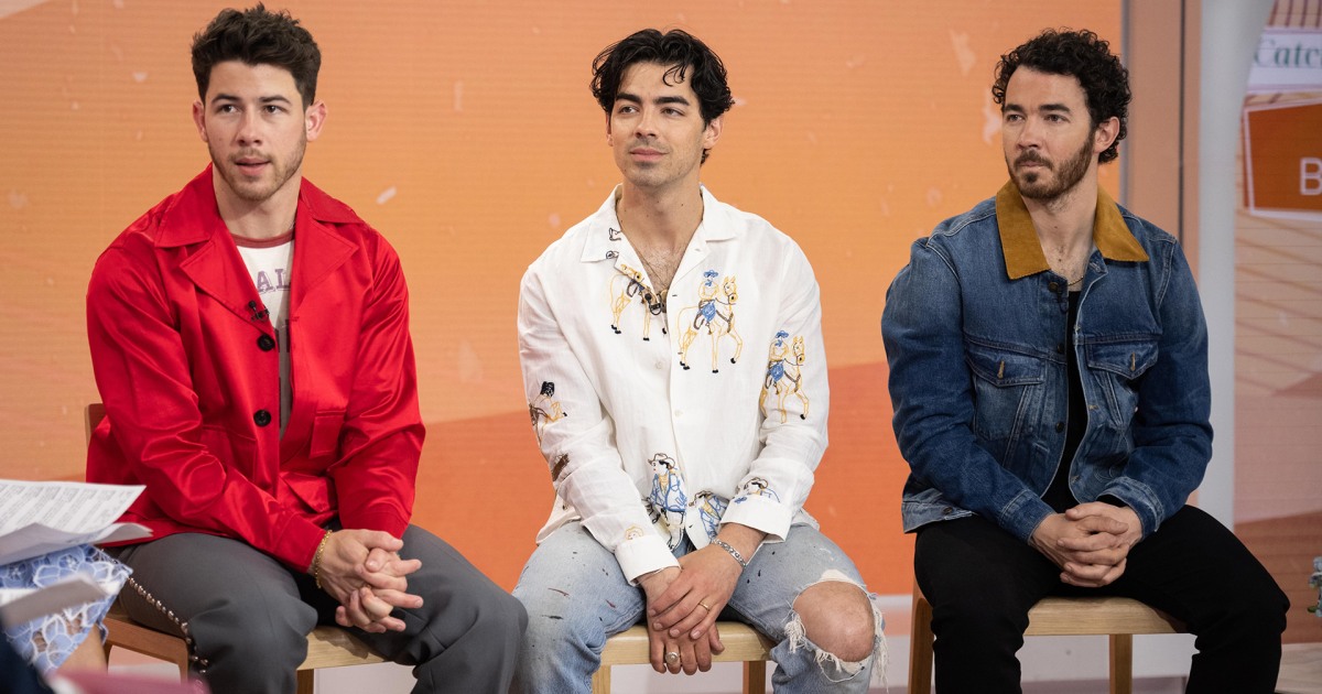 Jonas Brothers talk having fans from different generations