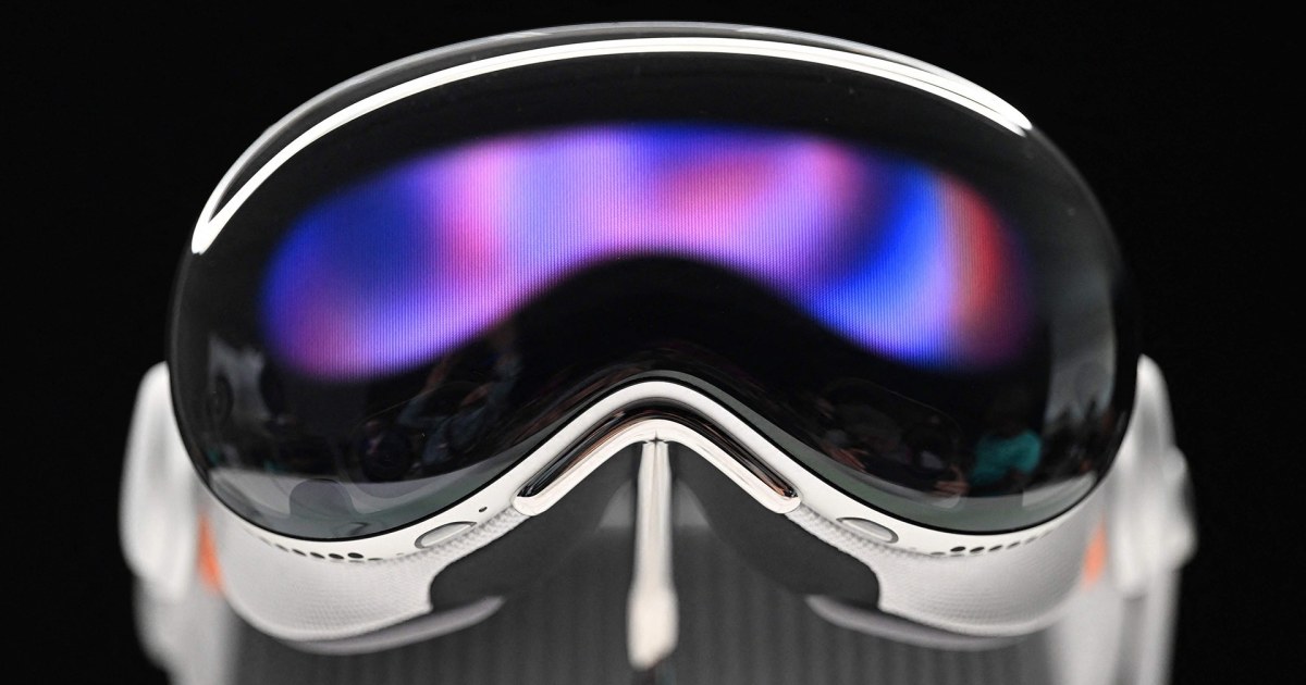Apple unveils its new $3,500 Vision Pro augmented reality headset