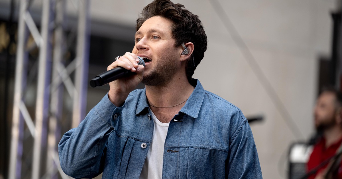 Niall Horan performs No. 1 song ‘Heaven’ live on TODAY