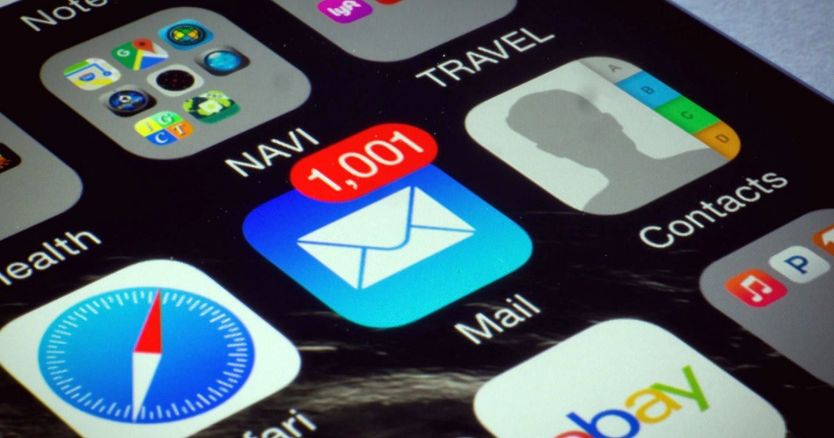Phone full? Email overflowing? Cut down on clutter with these tips